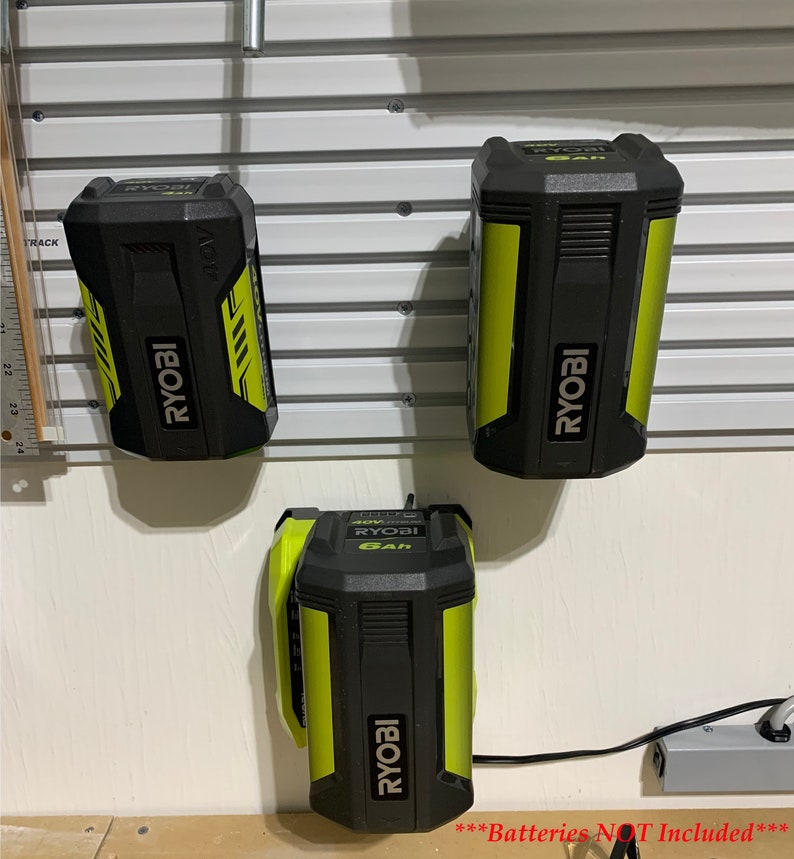 Ryobi 40V Battery Holder Mount for Rubbermaid Fasttrack Garage Slat ...