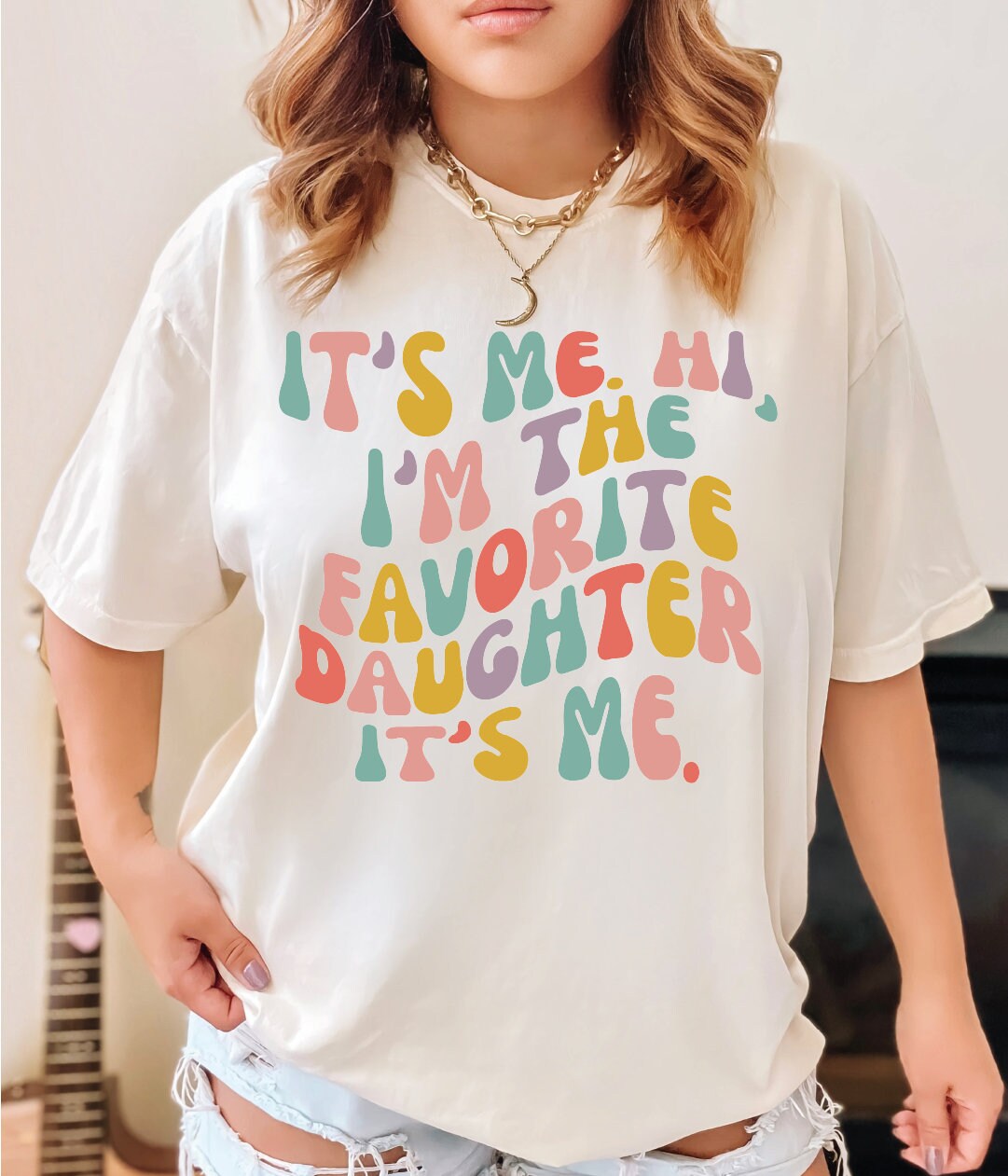 Custom It's Me Hi I'm the Favorite Shirt, I'm the Favorite Tshirt, It's ...