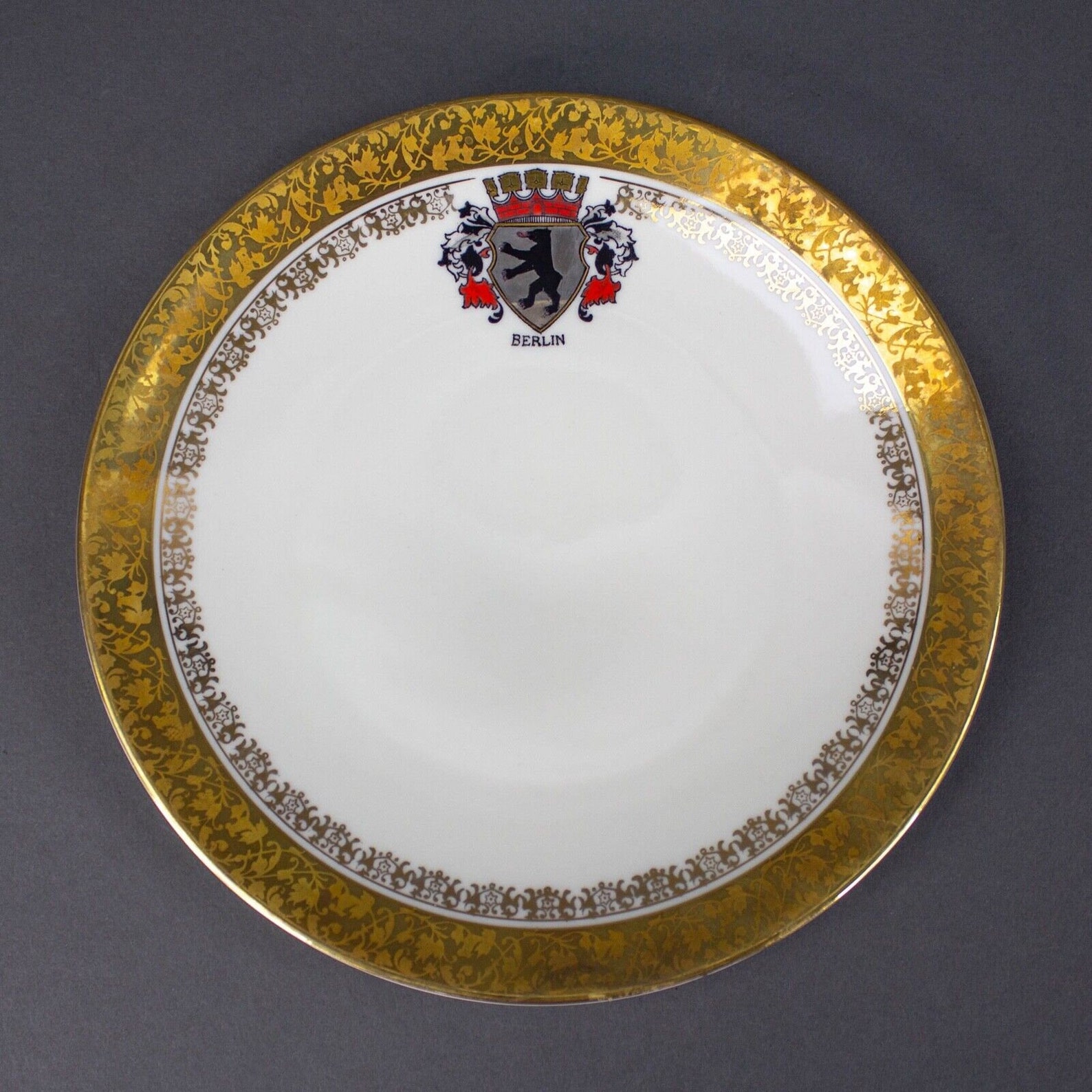Kunst Kronach Handgemalt Berlin Crest Gold Tea Cup Saucer Luncheon ...
