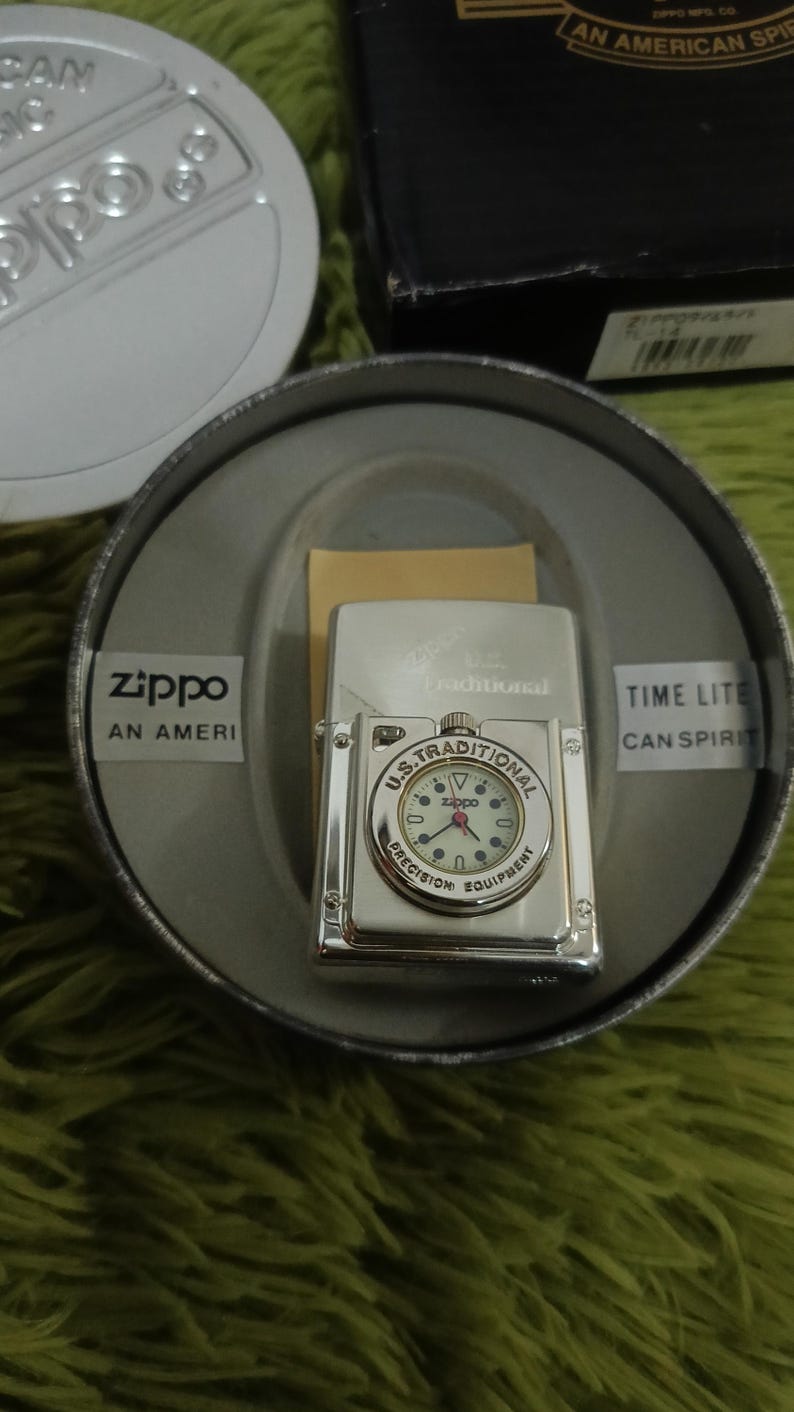 Zippo Rare an American Classic Watch Vintage 1998 Unused With Original ...
