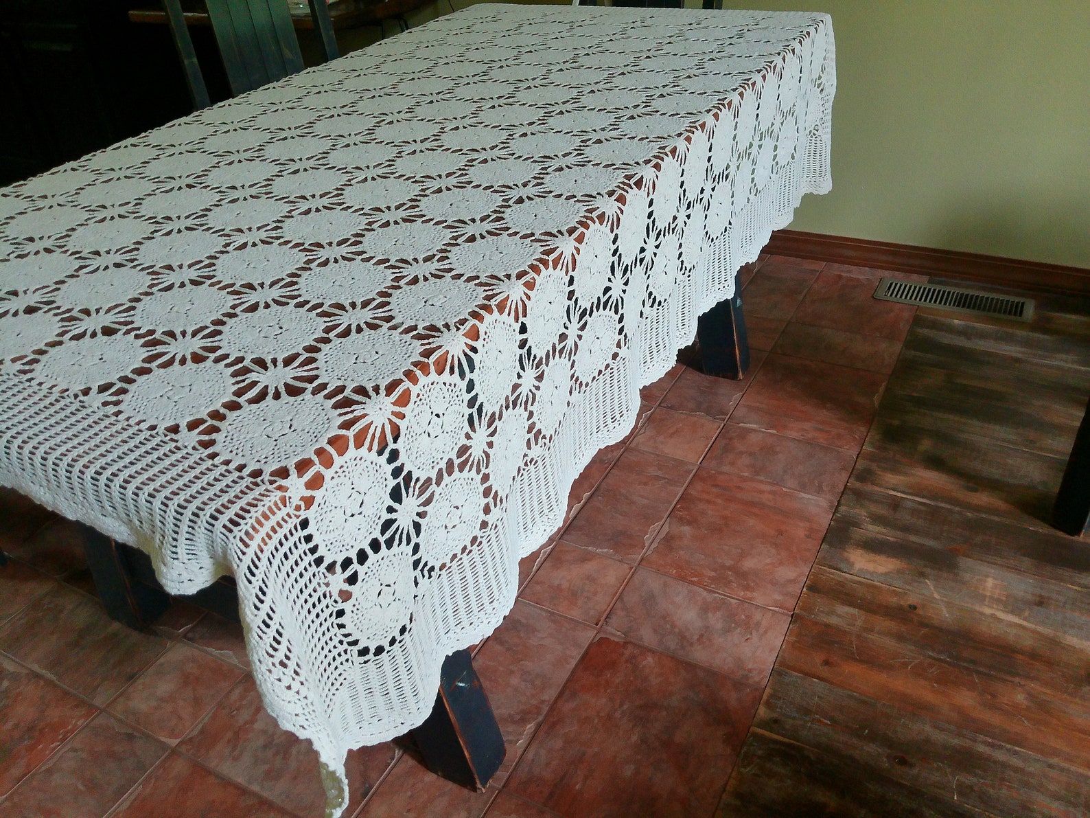 Vintage Crocheted Tablecloth, 66 X 79, off White - Etsy