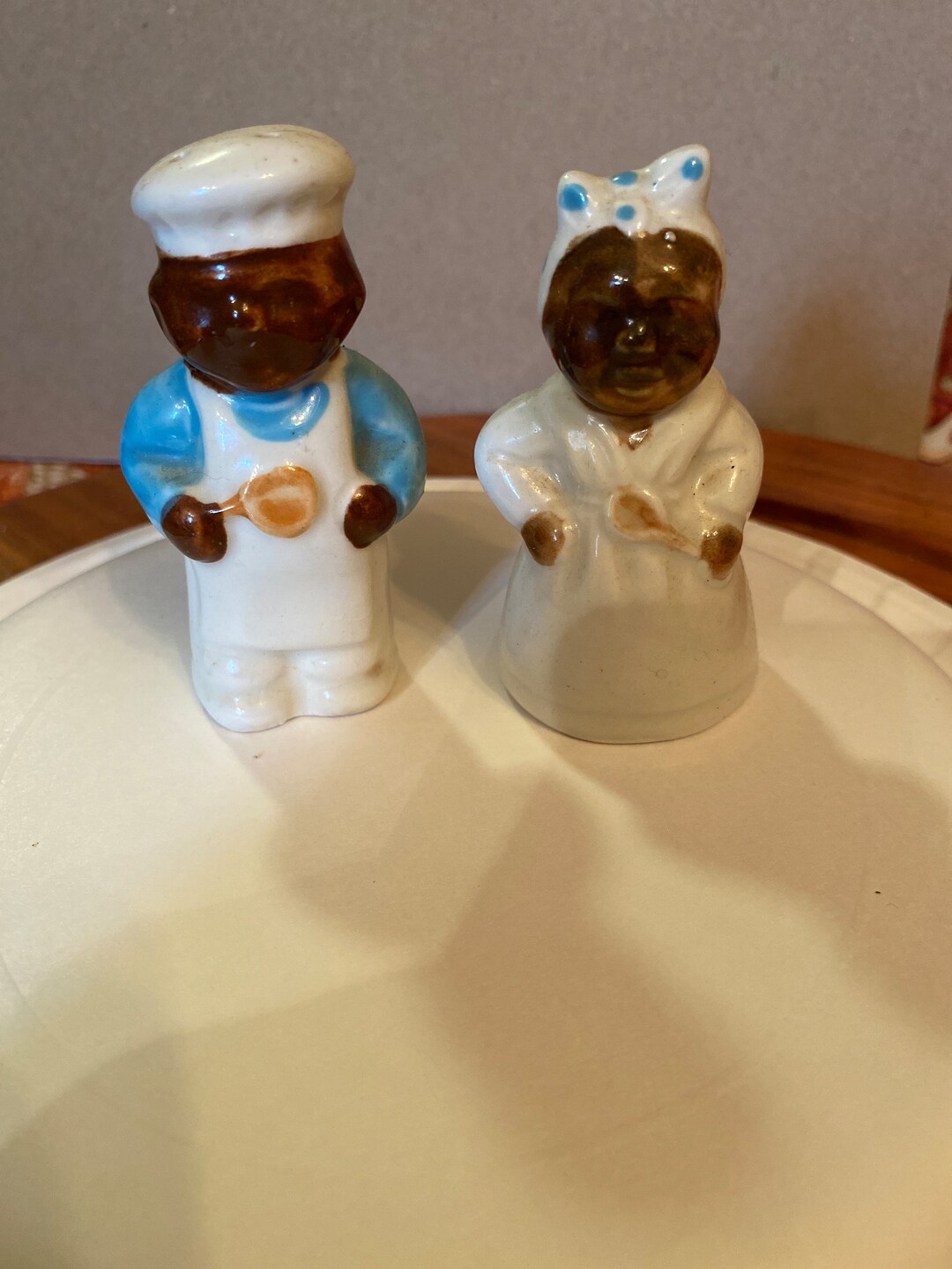 Black Americana Salt & Pepper Shaker Set - Etsy