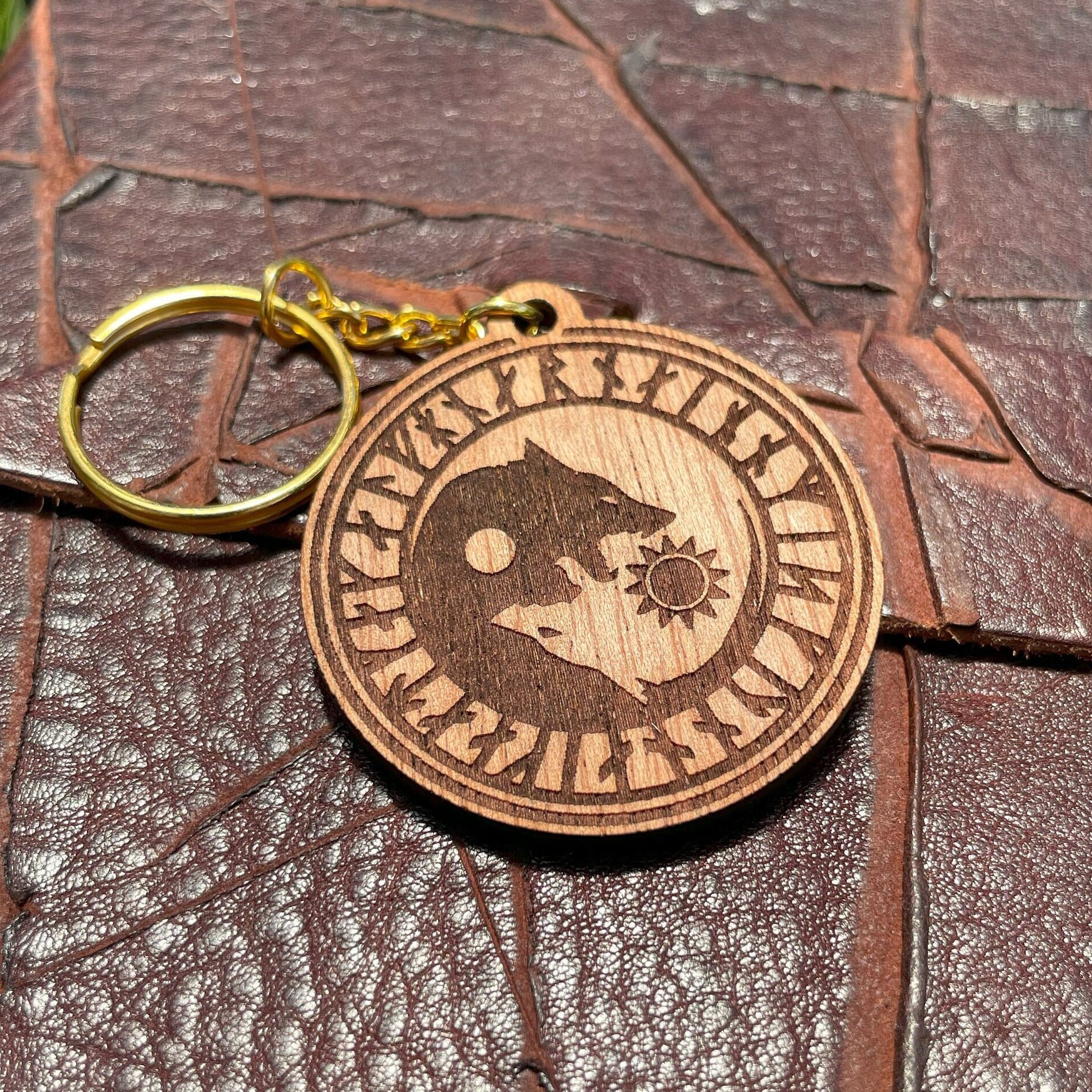 Hati & Skoll Norse Wolves Keychain Fantasy Gift, Anniversary Gift ...