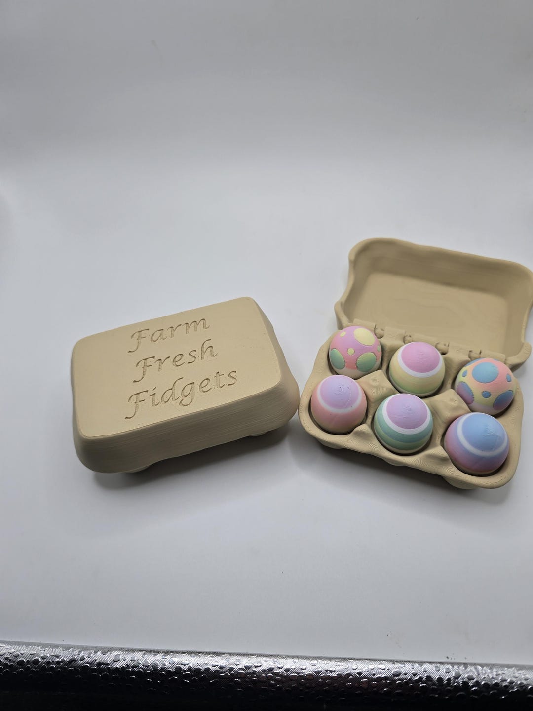 Farm Fresh Fidget Eggs - 3D Printed Mini Egg Carton With 6 Clicker ...