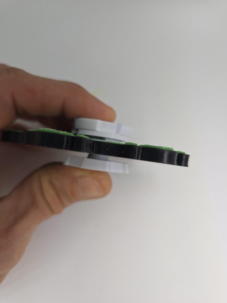 3D Printed Dancing Alien Zoetrope Spinner (animation Only Viewable ...