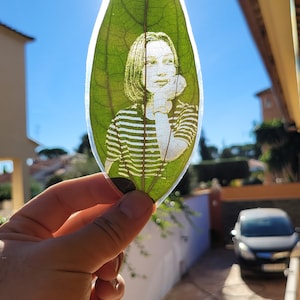 Custom Laser-engraved Portrait Leaf Bookmark - Etsy
