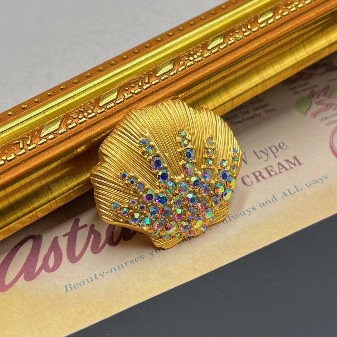 Vintage Chic, Retro Brooch Collection, Timeless Elegance in Every Pin ...