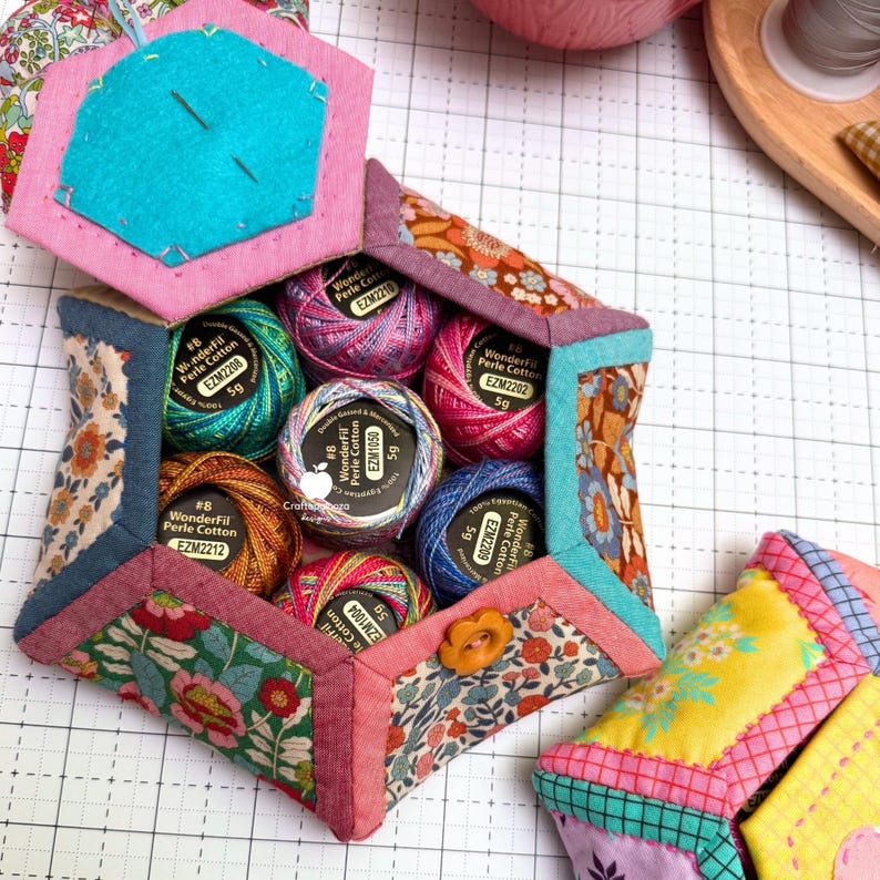 Blossie Basket PDF PATTERN | Quilt-as-you-go Hexagon Bowl Sewing Pattern | Hand Piecing ...