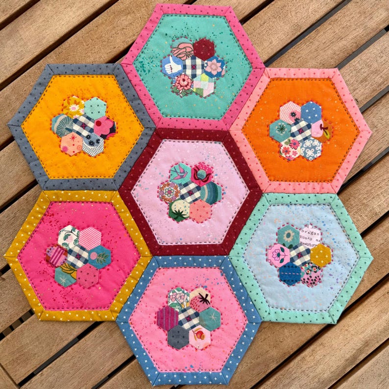 QAYG Hexie Table Topper PDF Pattern: English Paper Piecing & Applique ...