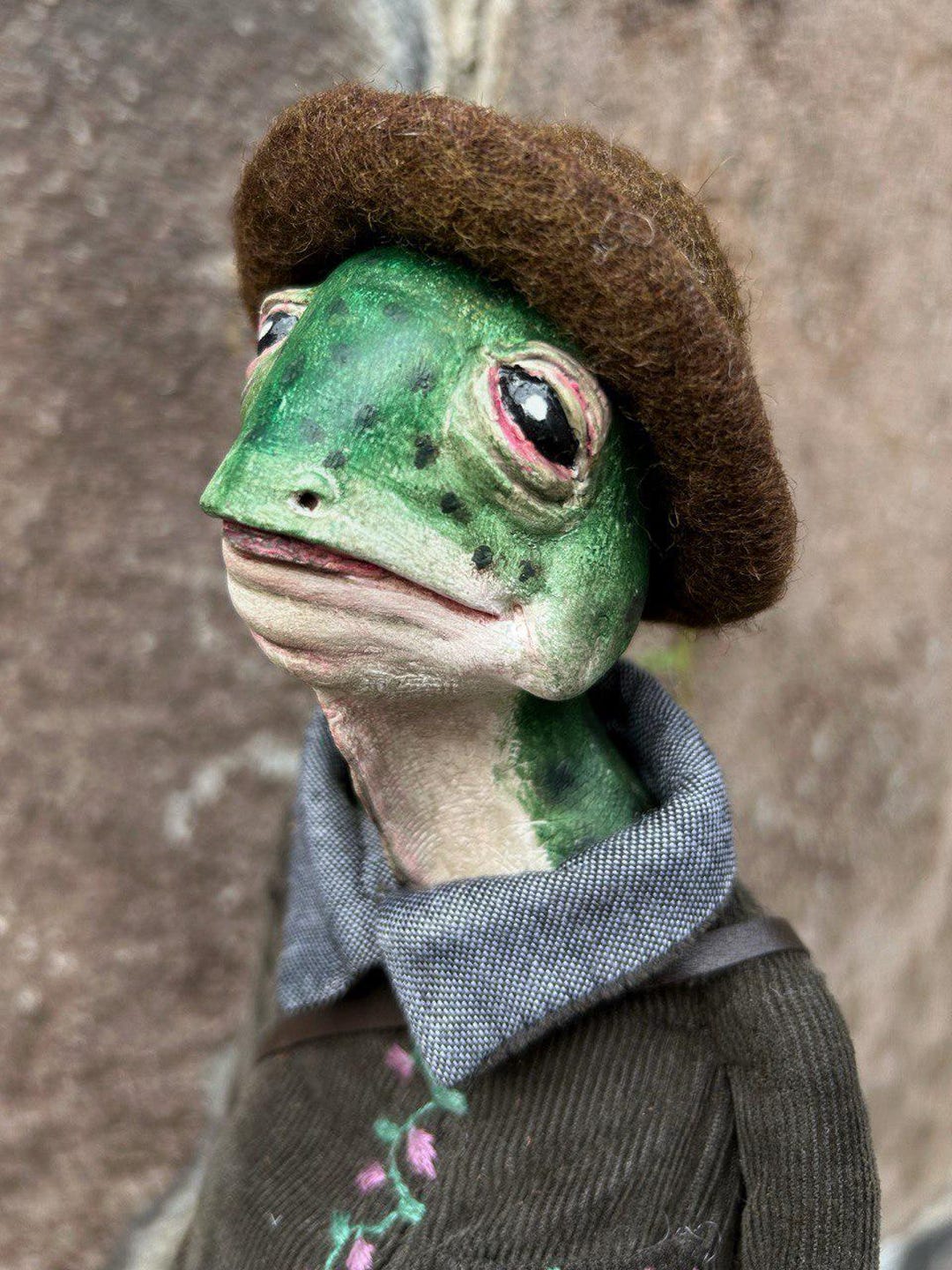 OOAK Handmade Lizard Doll, Tyrolean Style, Home Decor - Etsy