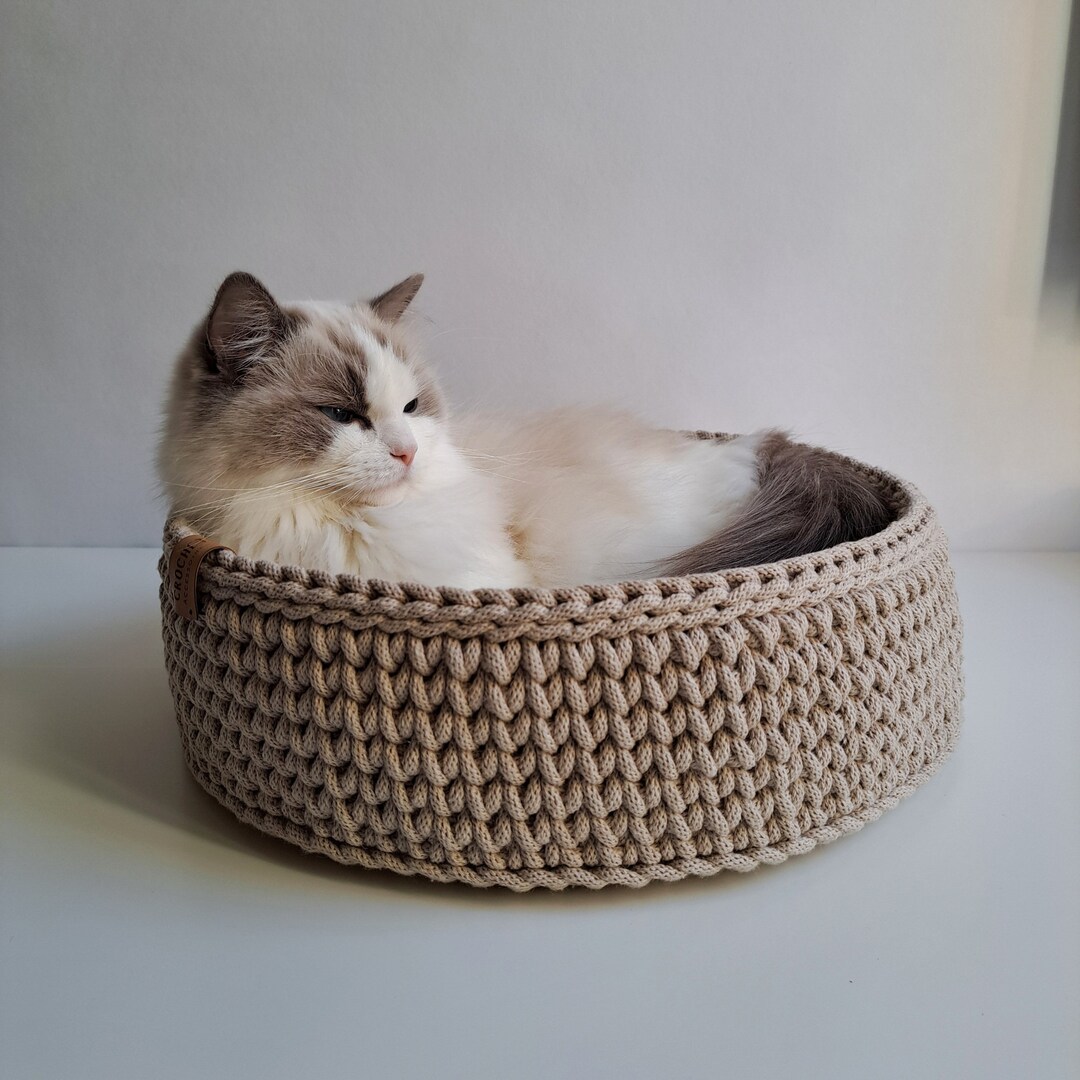 Beige Cat Basket / Handmade Cat Basket / Crochet Cat Basket / Cat Bed ...