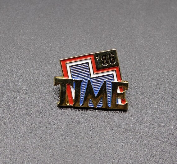 RARE! Vintage Time magazine TIME 1986 pin badge - Gem