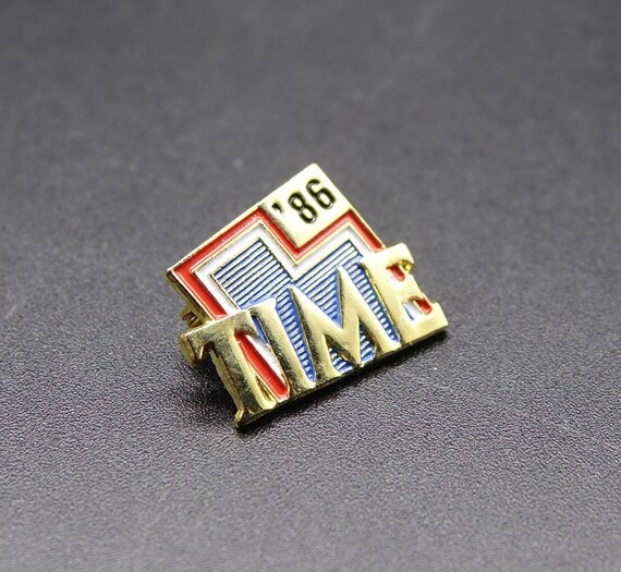 RARE! Vintage Time magazine TIME 1986 pin badge - Gem