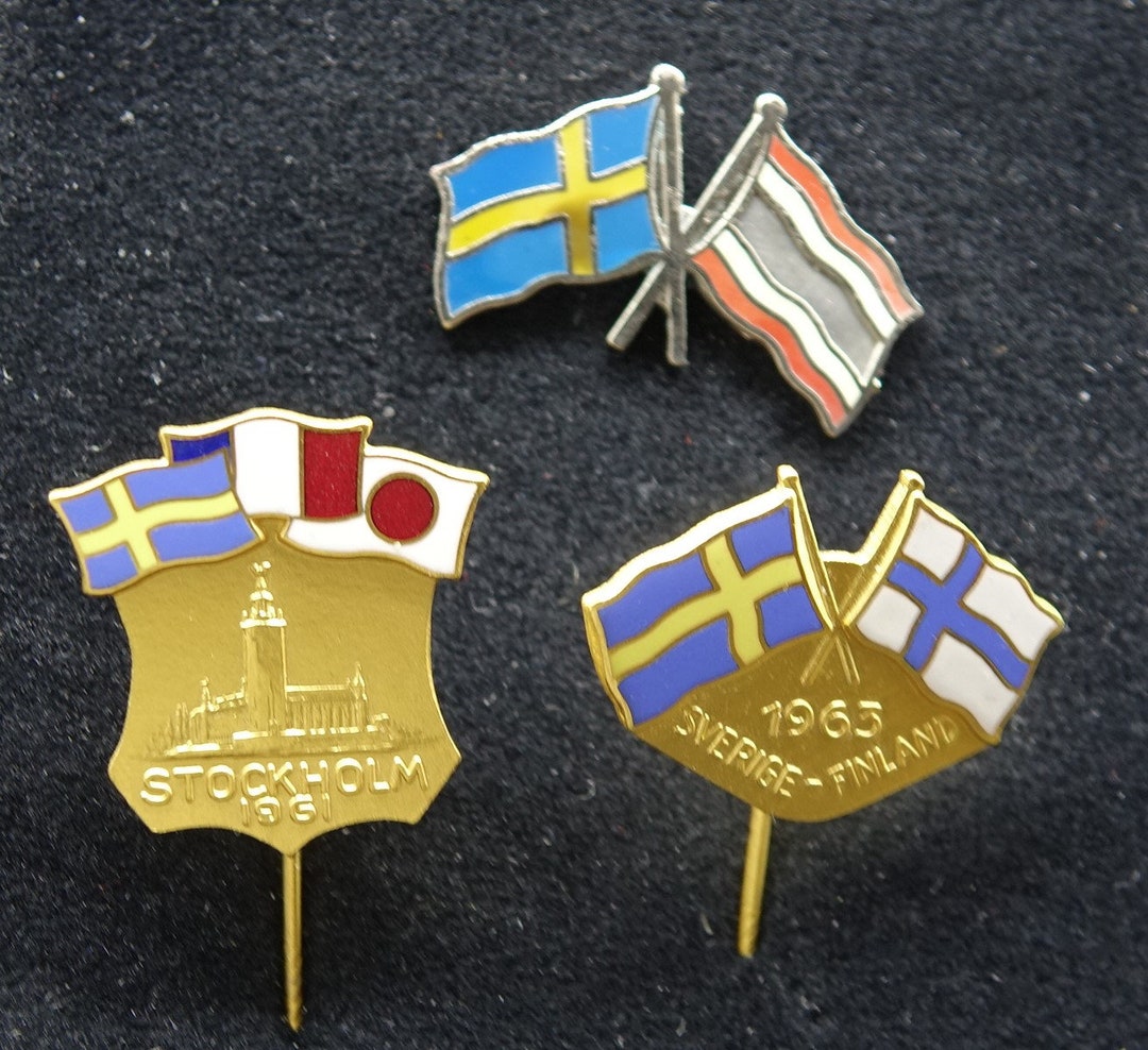 Set of 3 Vintage Swedish Flag With Another Flag Pin Badge. Sweden ...