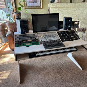 Trinity Desk Designs 3 Bay Hybrid Daw Desk - Etsy