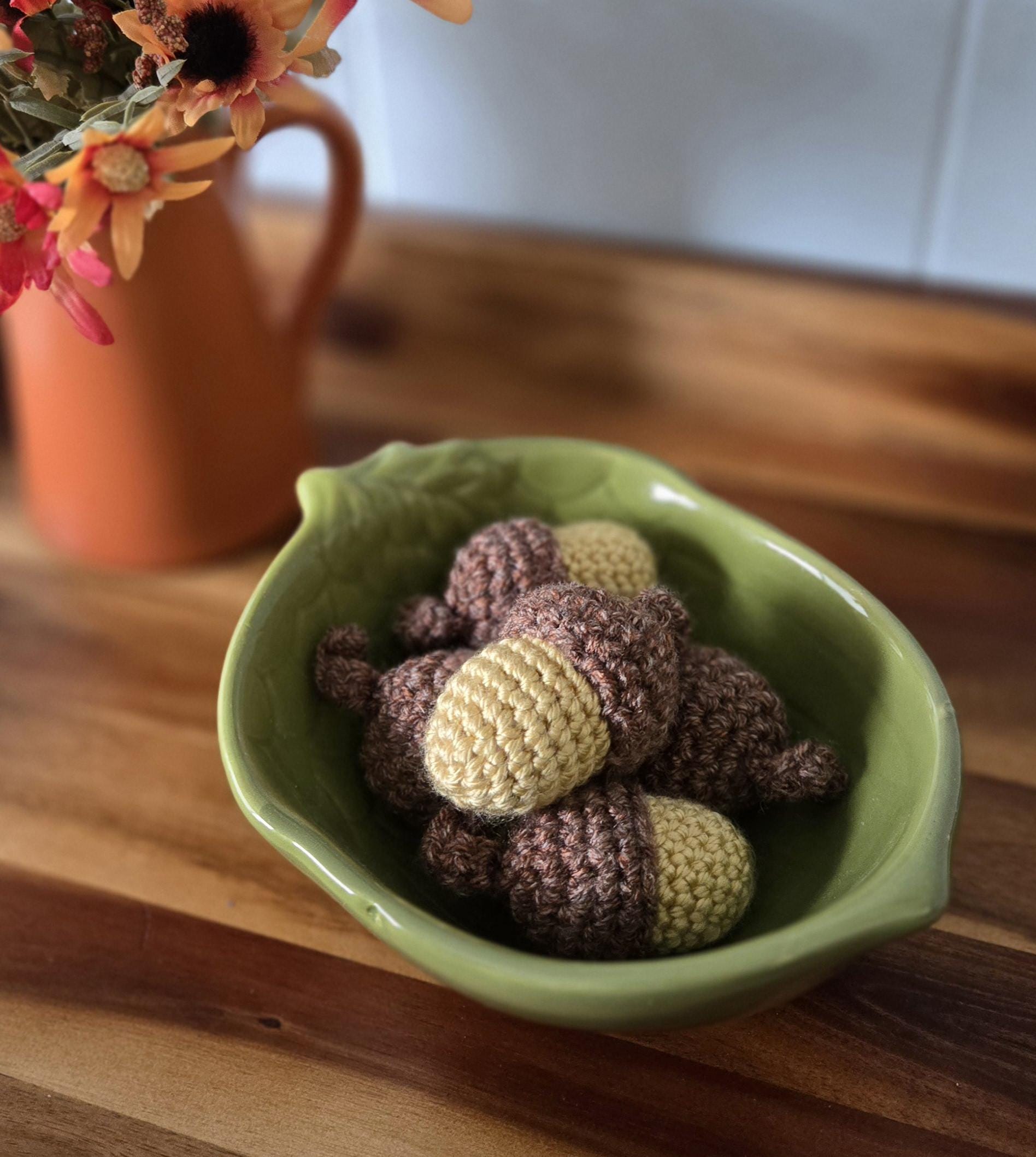 Crochet Acorns for Fall Decor - Set of 5 Handmade Acorn Decorations - Etsy
