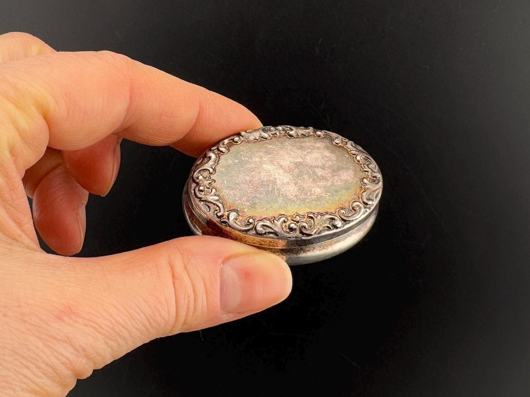Vintage 800 Silver Tablet Box. Pill Box. - Etsy