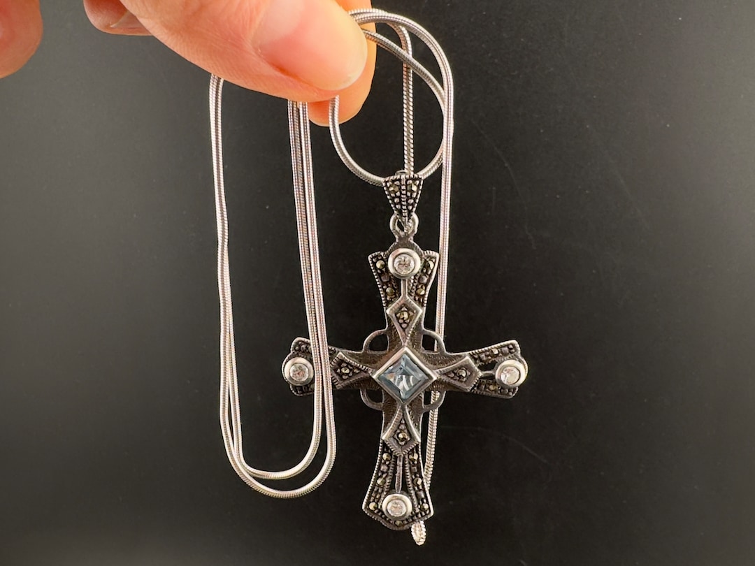 Vintage Silver 925 Cross and Chain - Etsy