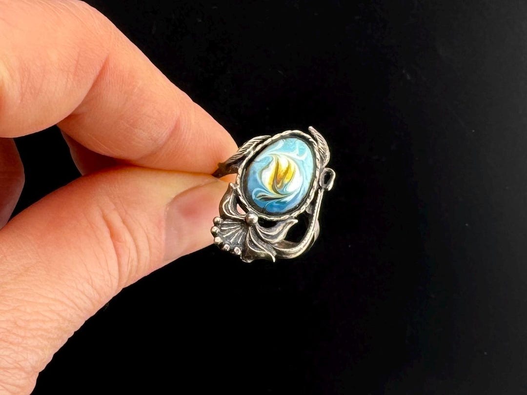 Vintage USSR Ring With Enamel - Etsy