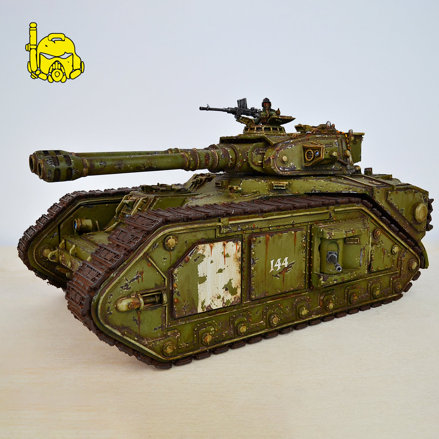 Macharius Heavy Tank, Made in Ukraine, Warhammer Figure, Warhammer 40k ...