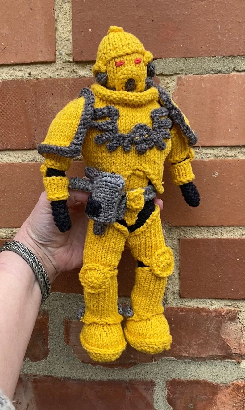 Space Marine Imperial Fist Doll Knitting Pattern - Etsy
