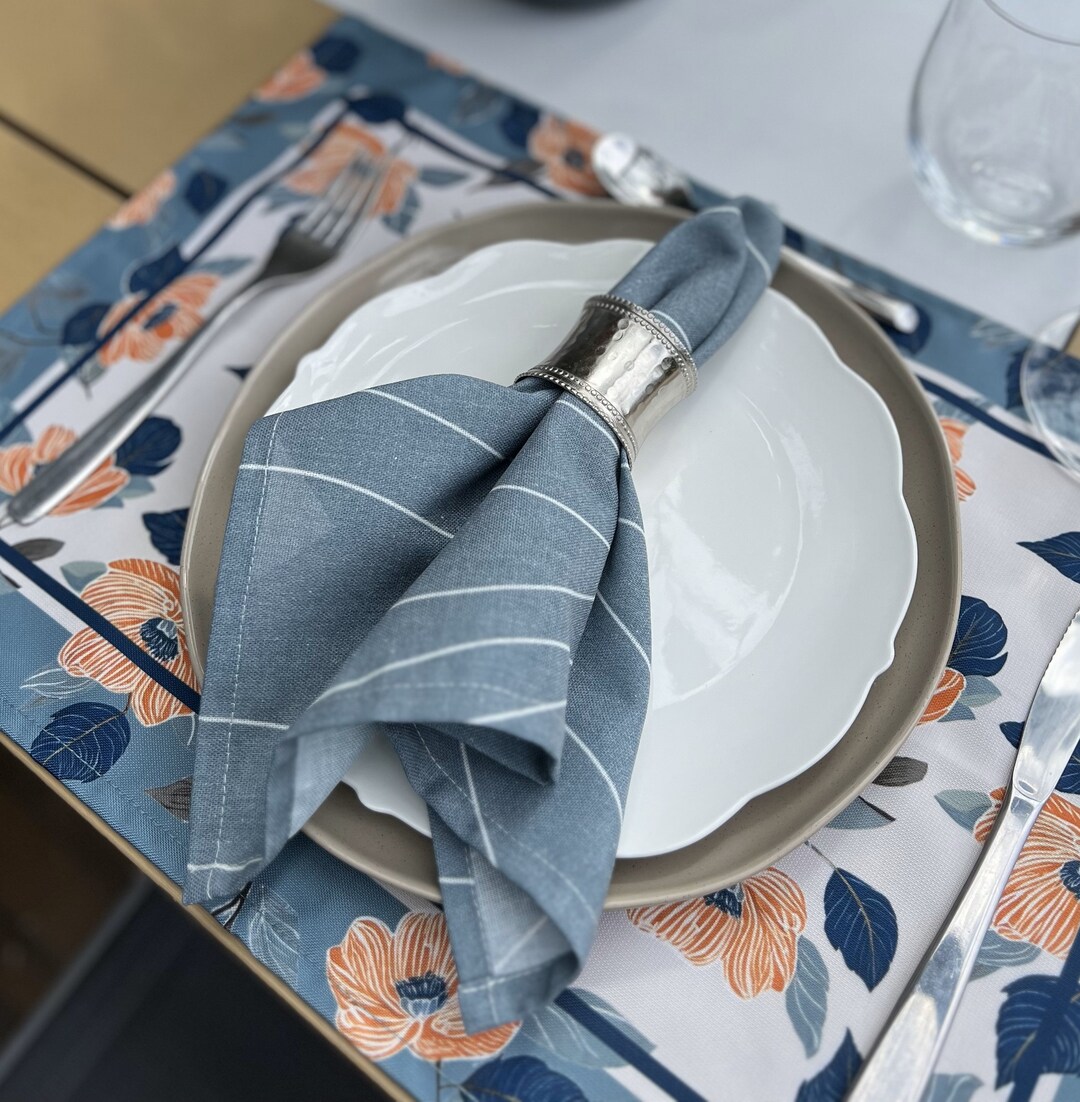 CLOTH NAPKINS - Inspired by Poppy Flowers - Set of 6. Elegant Bluish ...