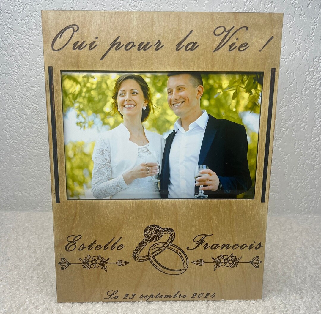 Personalized Wooden Wedding Photo Frame an Unforgettable Memory - Etsy