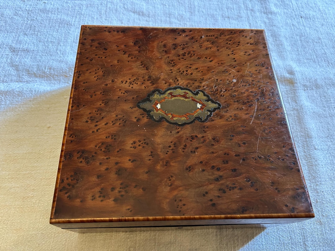 French 19th Century Walnut With Inlay Jewellery Box With Satin Lining ...