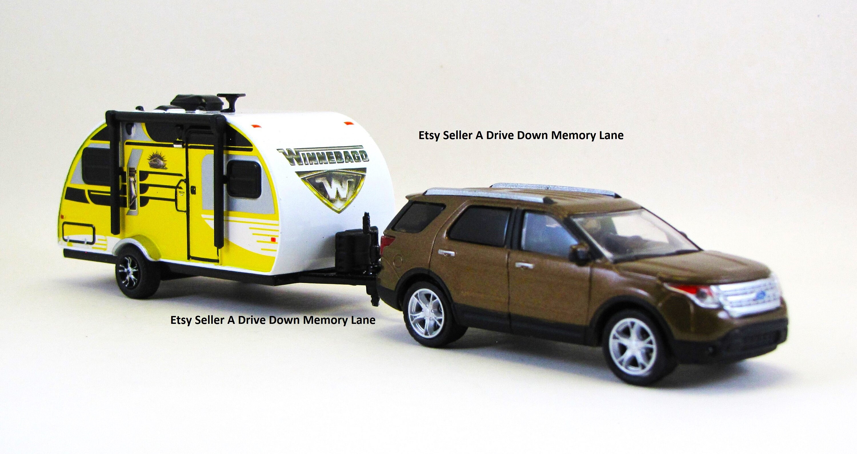 2011 2019 Ford Explorer Winnebago Camper Trailer Model Set 1/64 S Scale ...