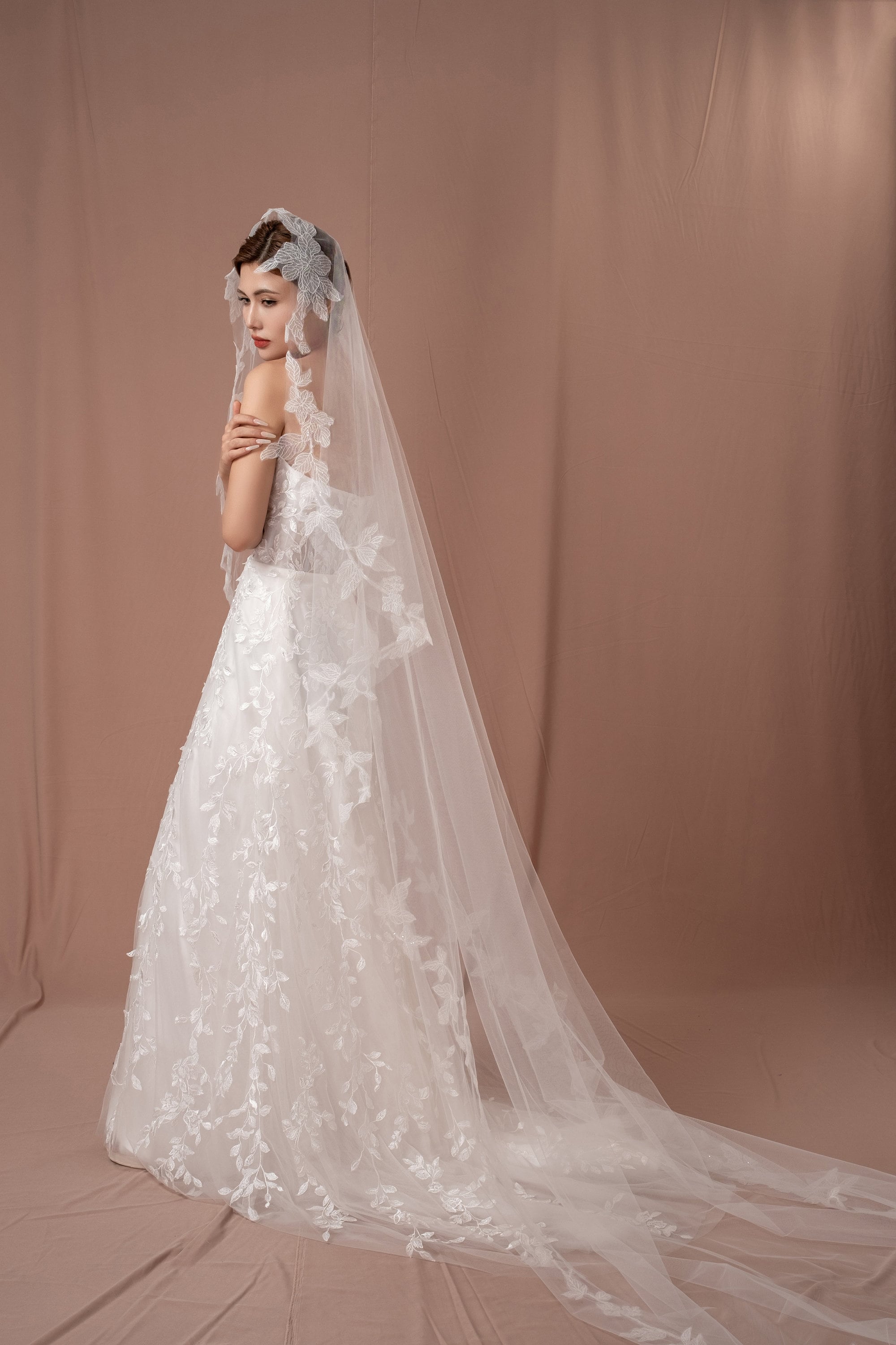 Beho Bridal Dress Sweetheart Lace Wedding Dress Strapless Sheath A-line ...