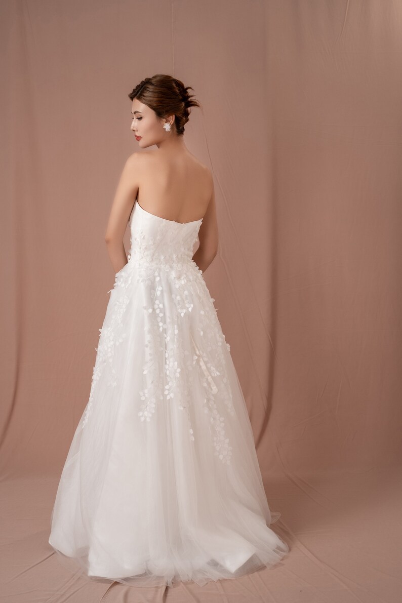 3D Lace Tulle Wedding Dress Simple Bridal Gown Beach Wedding With ...