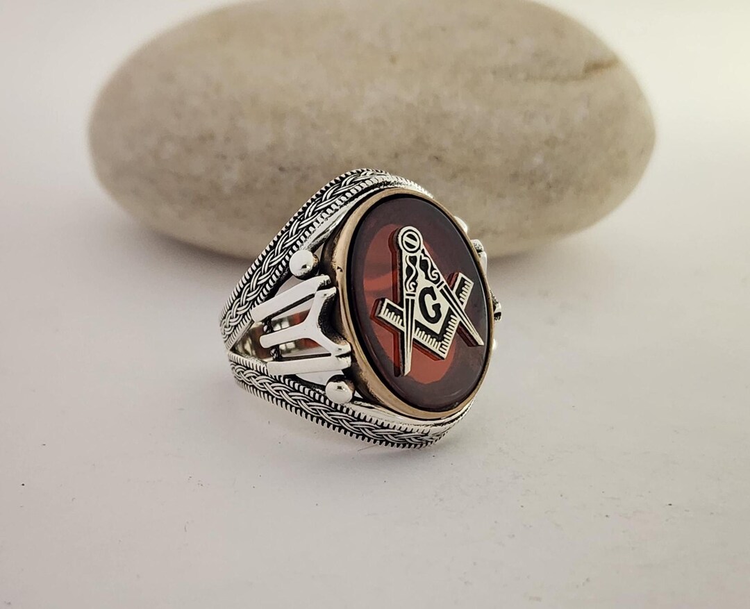 Sterling Silver Masonic Ring: Red Garnet, Square & Compass Freemason ...