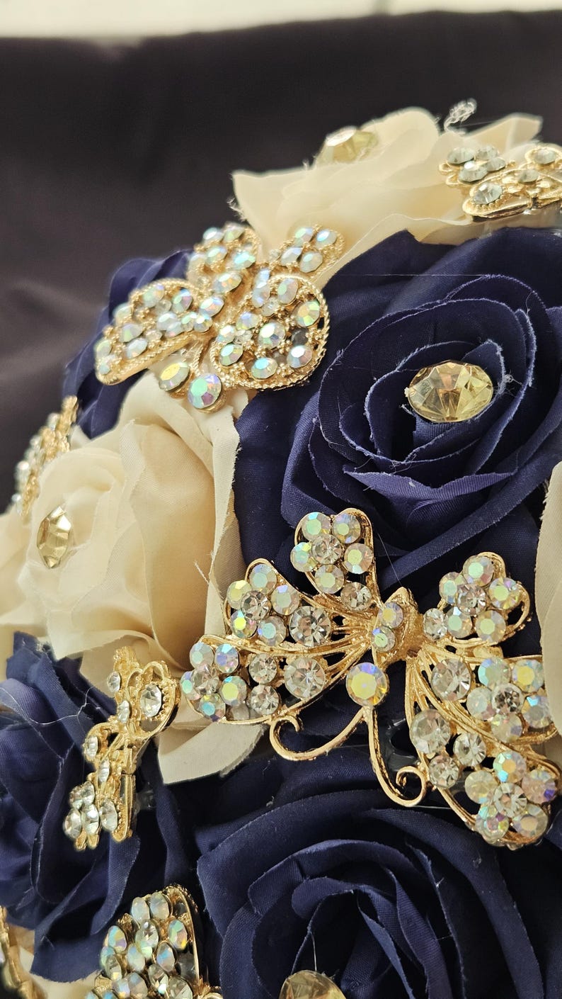 Navy/ Champagne Quinceañera Ramos, Bouquet, Navy Blue and Champagne ...