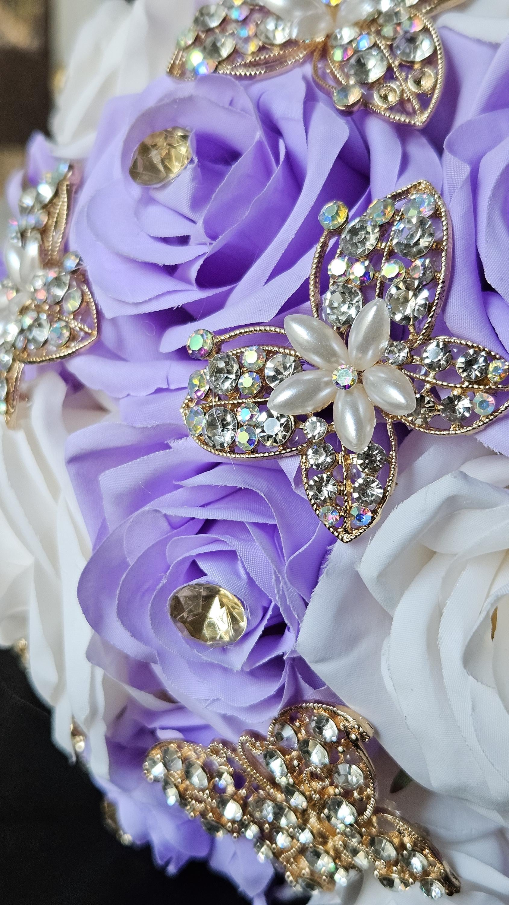Lavender /ivory / Gold Quinceañera Ramos, Bouquet, Lilac and White ...