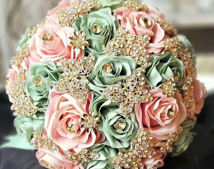 Sage and Blush and Gold Quinceañera Ramos, Bouquet, Sage and Blush ...