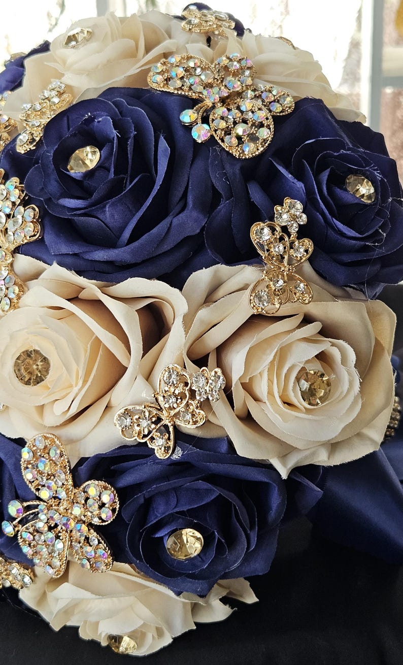 Navy/ Champagne Quinceañera Ramos, Bouquet, Navy Blue and Champagne ...