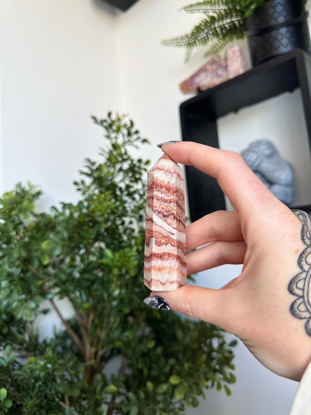 Red Banded Calcite / Porkstone Tower Point 100g & 9cm - Etsy