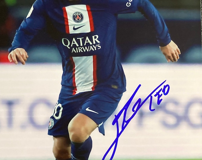 Lionel Messi Signed Paris Saint Germain 8x10 Photo COA & Hologram - Etsy