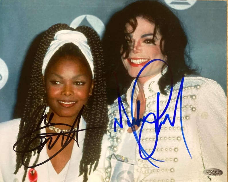 Michael Jackson & Janet Jackson Signed Thiller 8x10 Photo COA Hologram ...