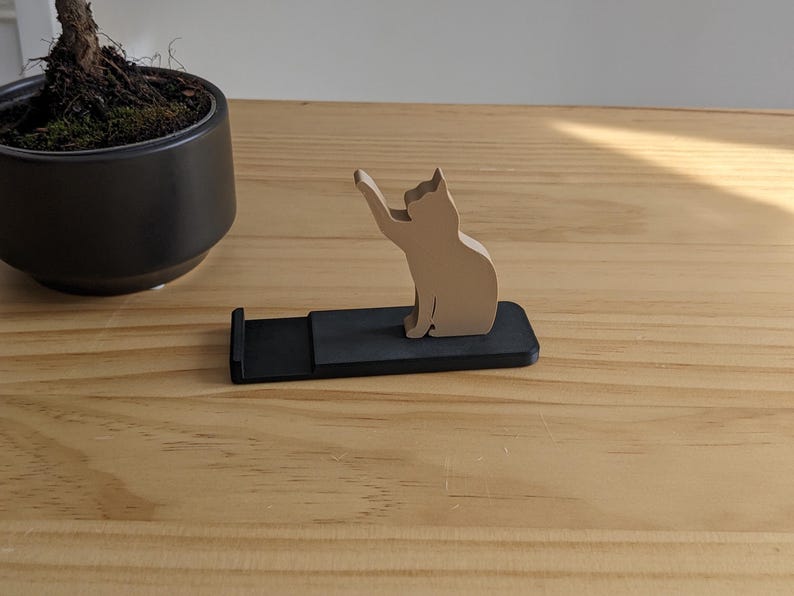 Cat - Phone Stand - Animal Shaped Phone Holder - Various Colour Options ...