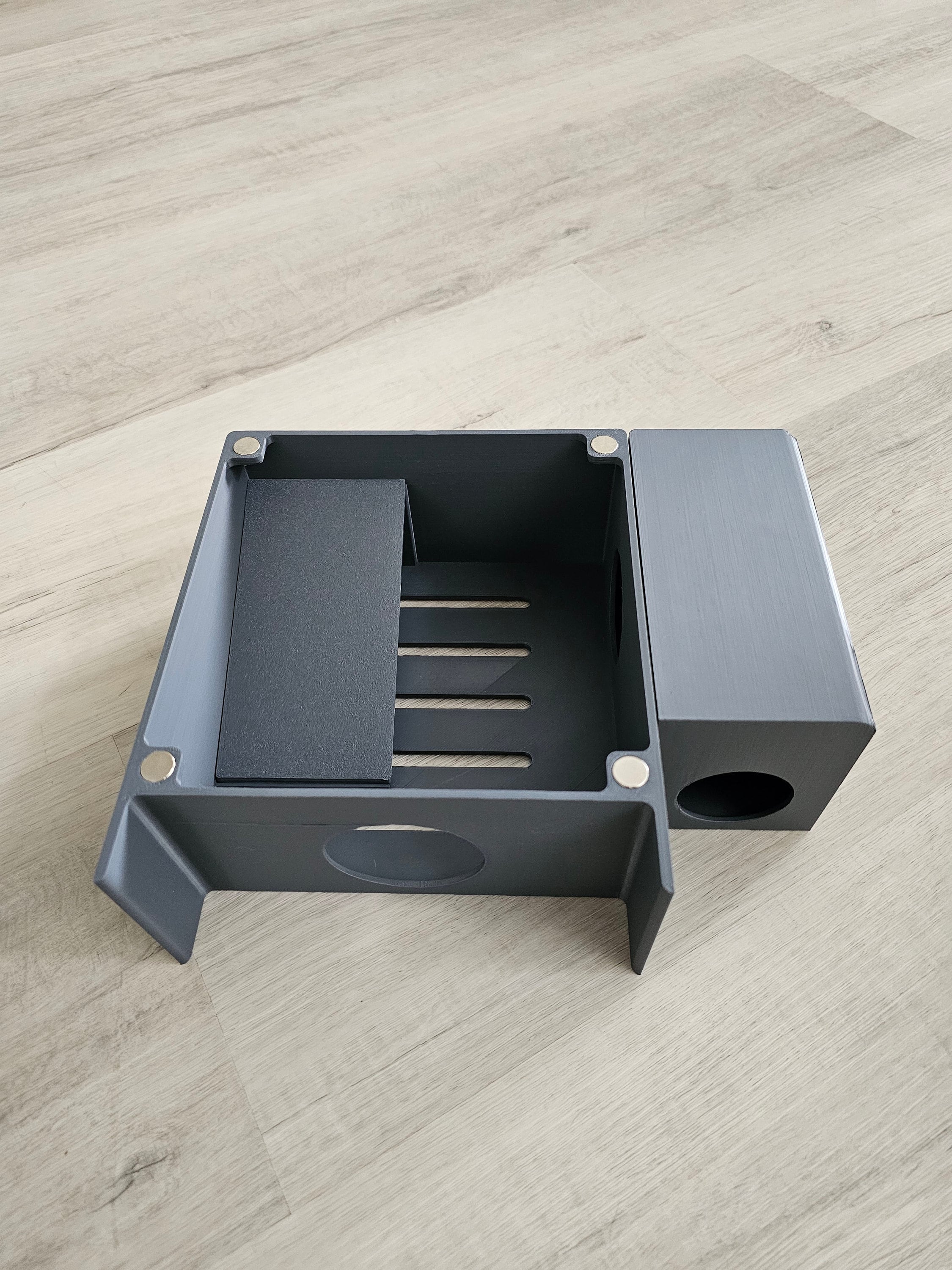 The Barrel Retreat 3D Printed Reptile Hide - Etsy