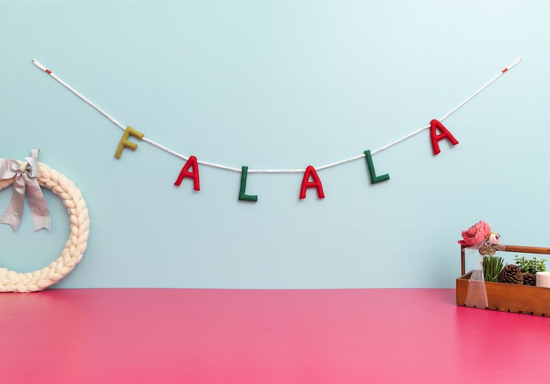 FA LA LA Felt Letter Garland - Etsy