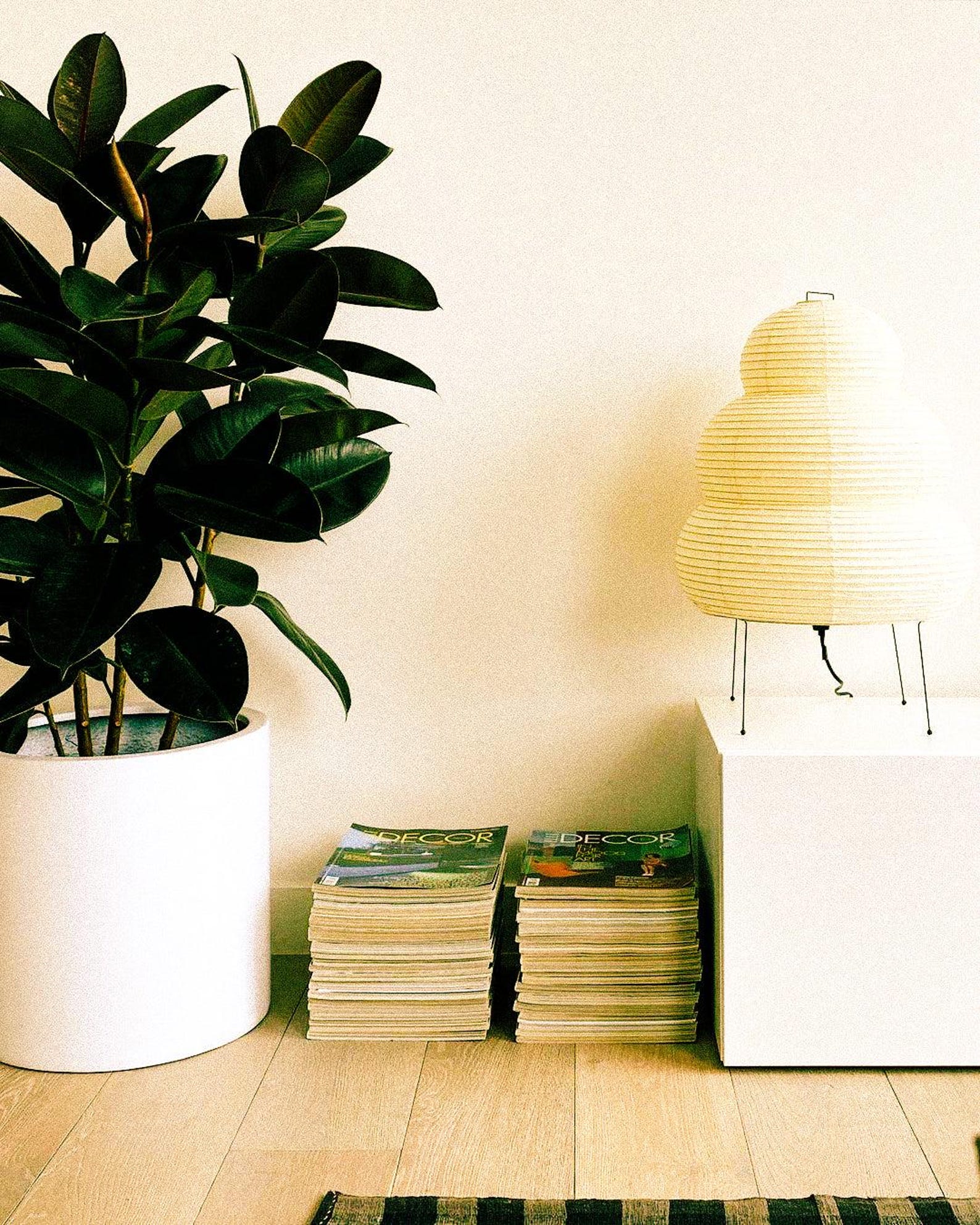 Numi Akari Noguchi Japanese Rice Paper Floor Lamp - Cozy Japandi Style ...