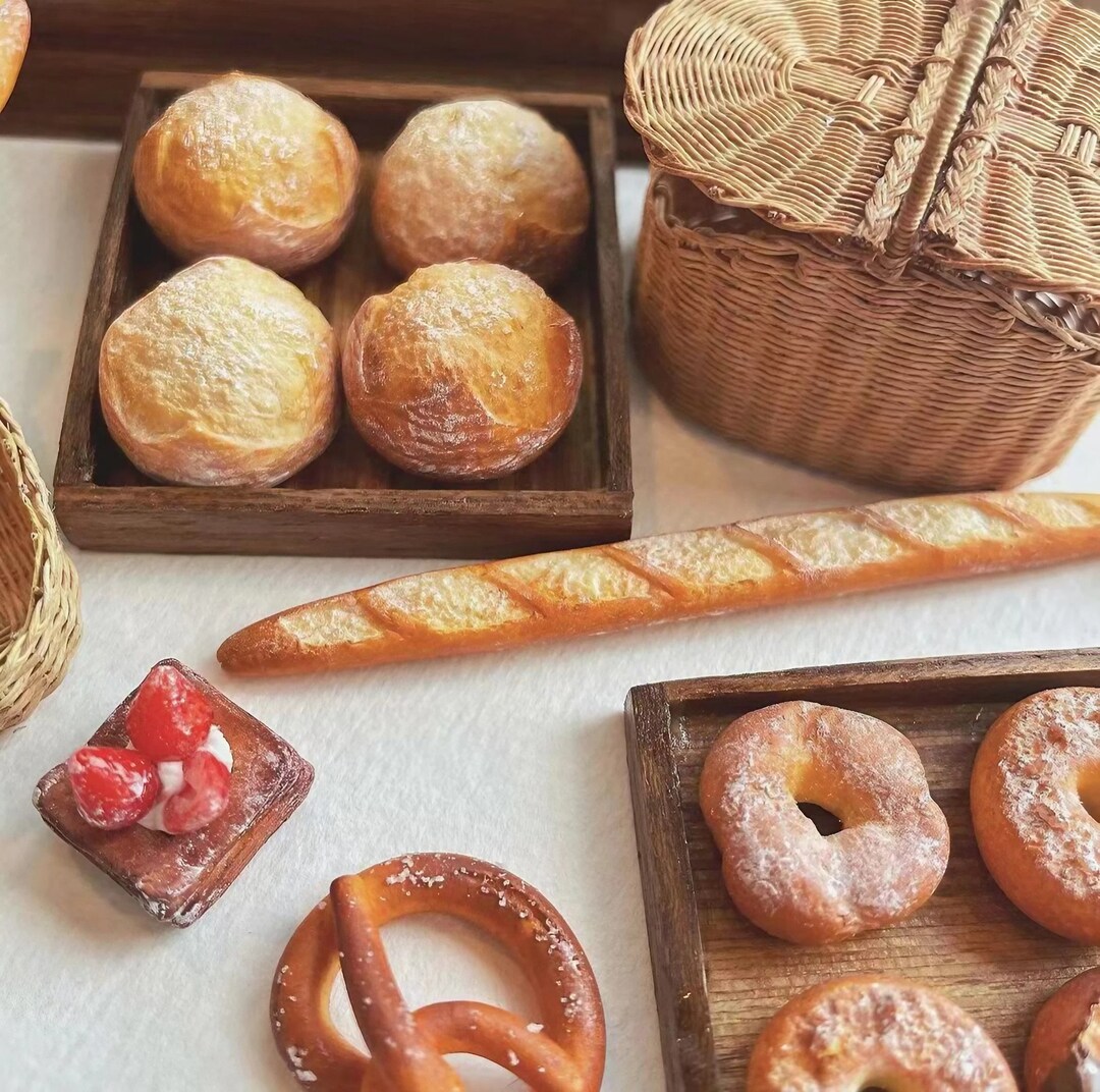 Dollhouse Bread Miniatures- 1:6 Scale Artisan Buns- Handmade Dollhouse ...