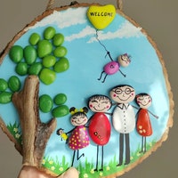 Personalized Pebble Art Family Portrait - Natural Stone Painting on ...