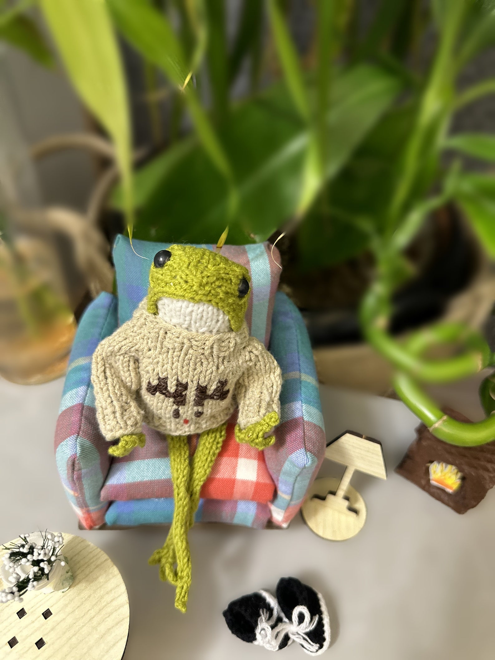 Cute Green Frog With Sweater,froggie Frog Crochet,amigurumi Frog ...