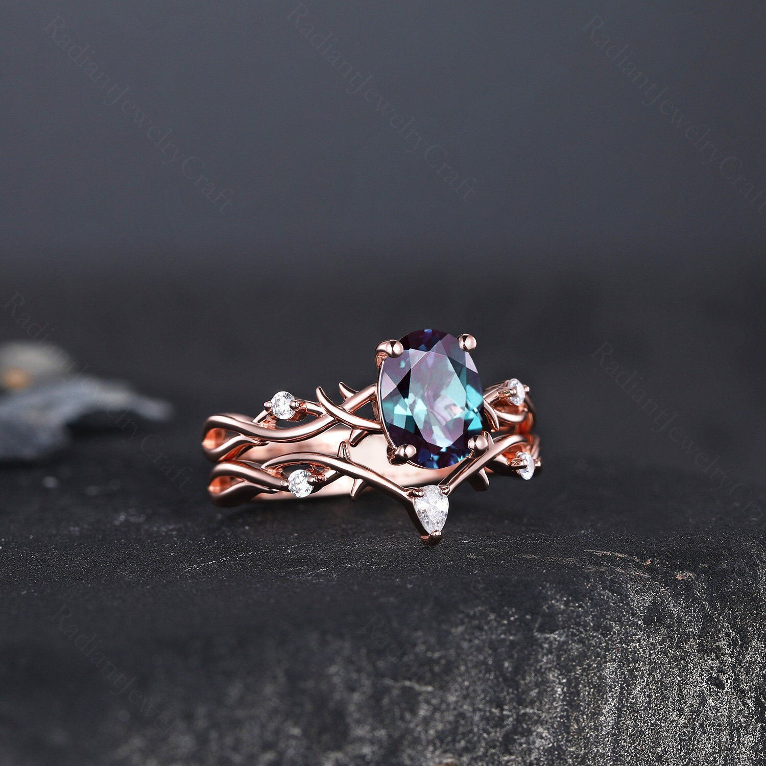 Color-change Alexandrite Engagement Ring: Gothic Branch Leaf Design - Etsy