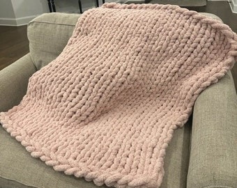 Hearts Hot Pink and Light Pink Handmade Chunky Knit Blanket - Etsy