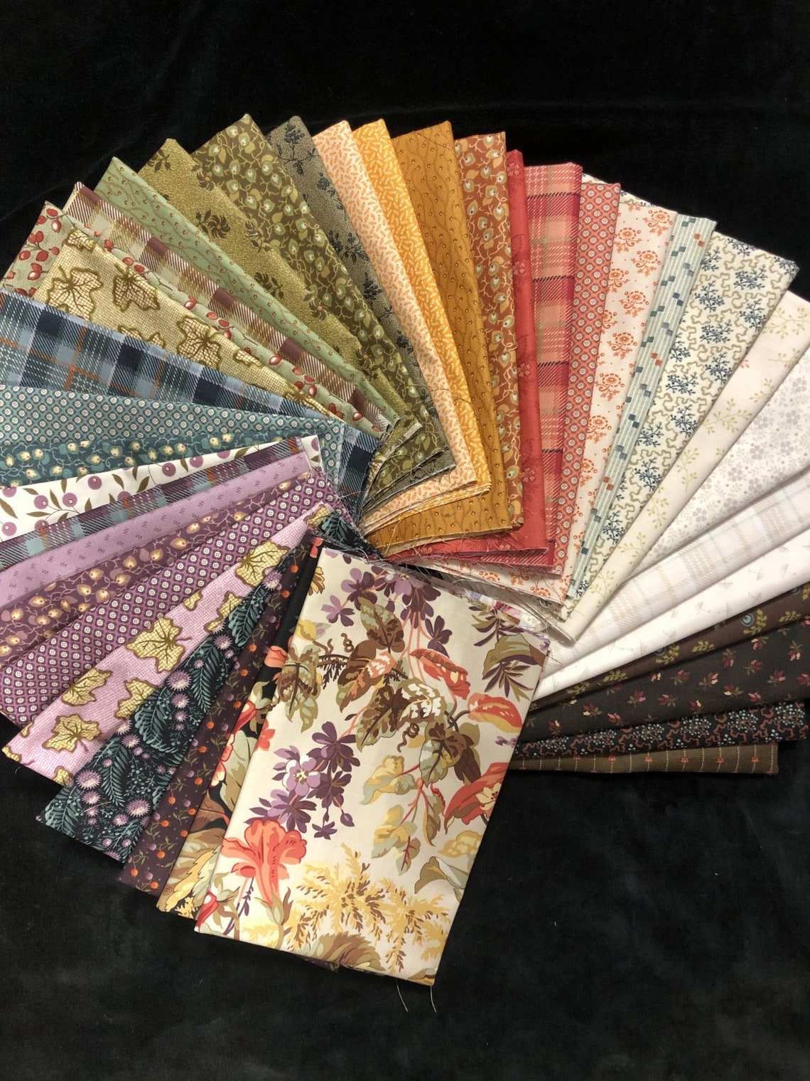 Practical Magic Happy Trails Fabric Kit Quilt Kit Wall Hanging Quilting ...