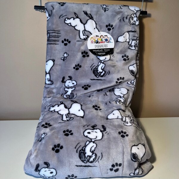 Snoopy Peanuts Blanket - Etsy